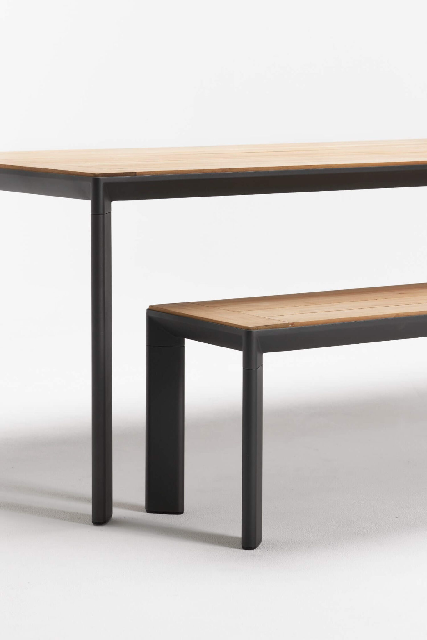 Addis Aluminium Bench - Kett Furniture